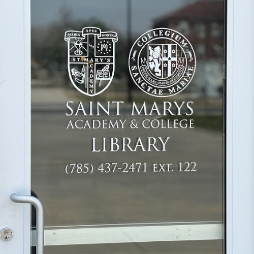 Window Lettering – The Design Shop